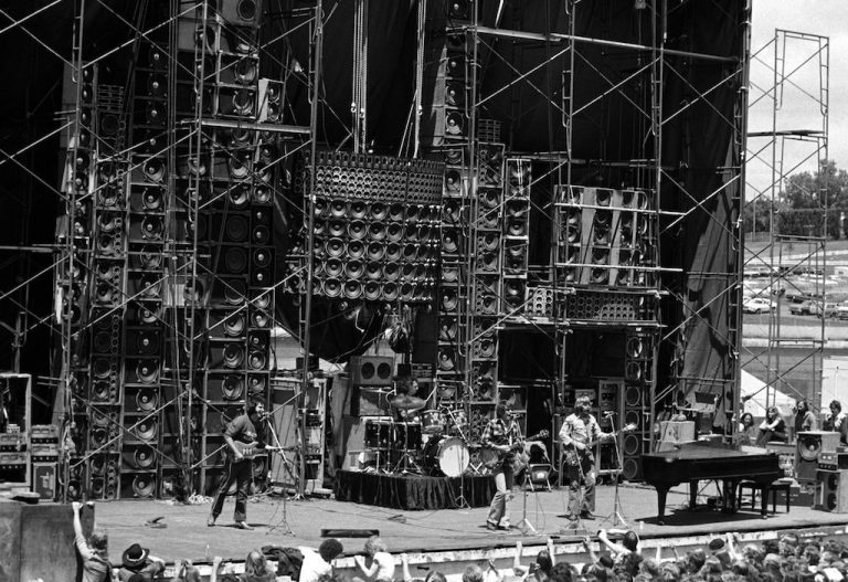 ¿Sabes qué es el Backline en la industria musical? - Runner-Up Records